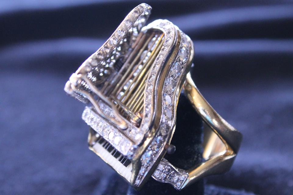 Diamonds Are Forever: The Liberace Jewels Return to Monte Carlo | The ...